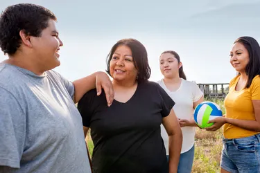 Parenting Tips for Obese Teens and Teens With Weight Problems