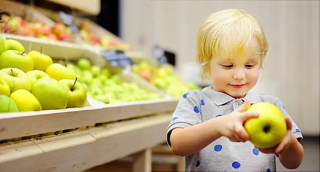 Visual Guide to Choosing Ripe Fruit