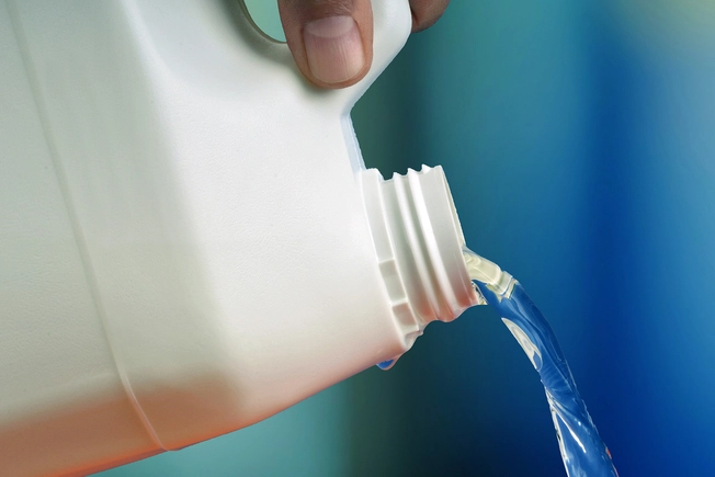 Pictures of Health and Cleaning Uses of Common Household Items