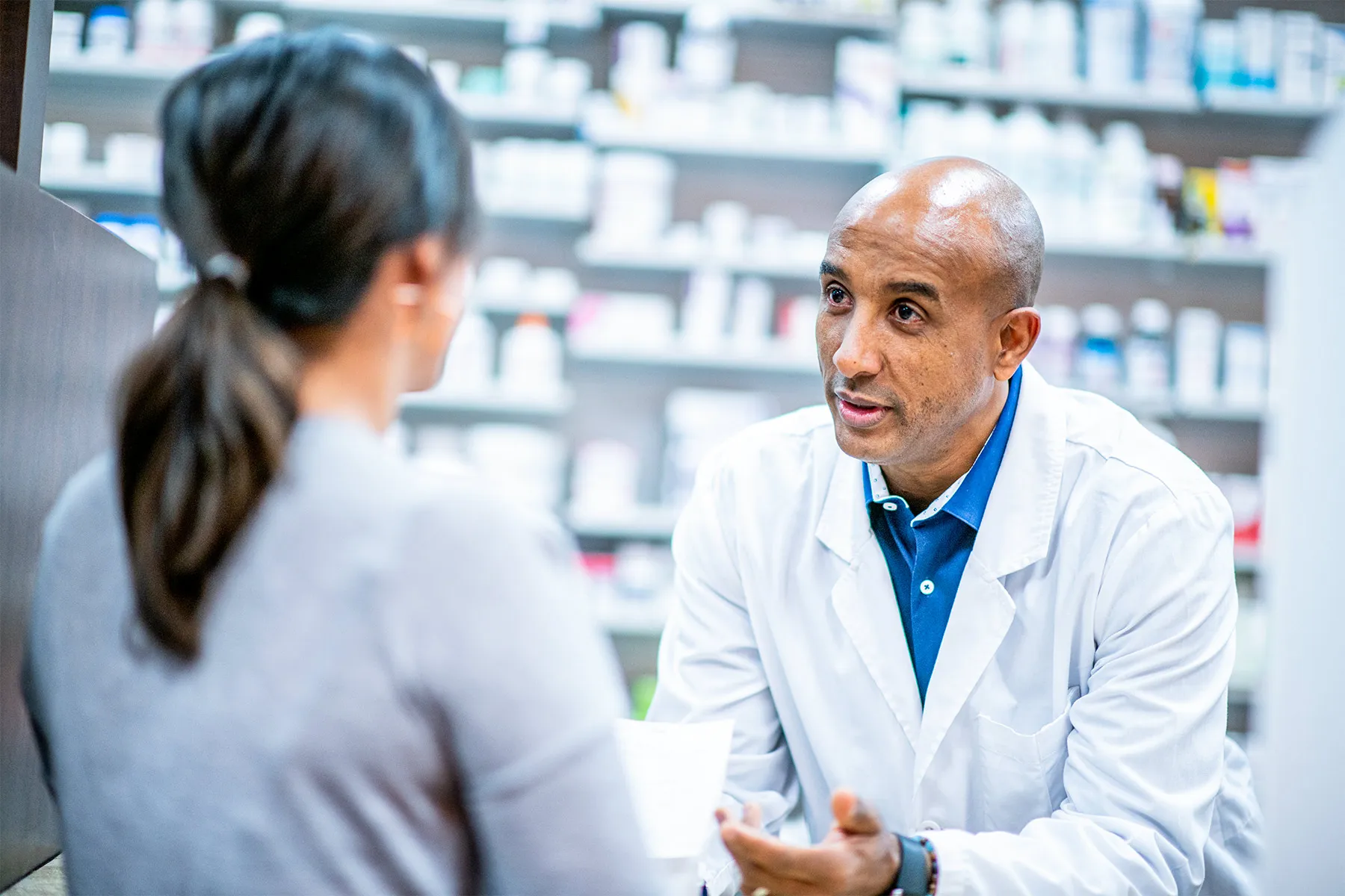 What Is a Pharmacist? What They Do, When to See One, and What to Expect