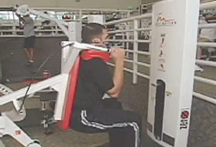 Gym Smarts: Free Motion (Squats) - Watch WebMD Video